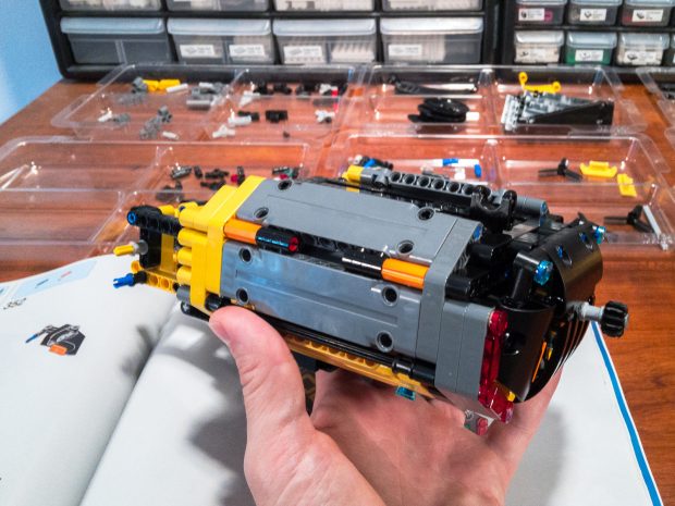 Review: #42081 Volvo Concept Wheel Loader ZEUX - BRICK ARCHITECT
