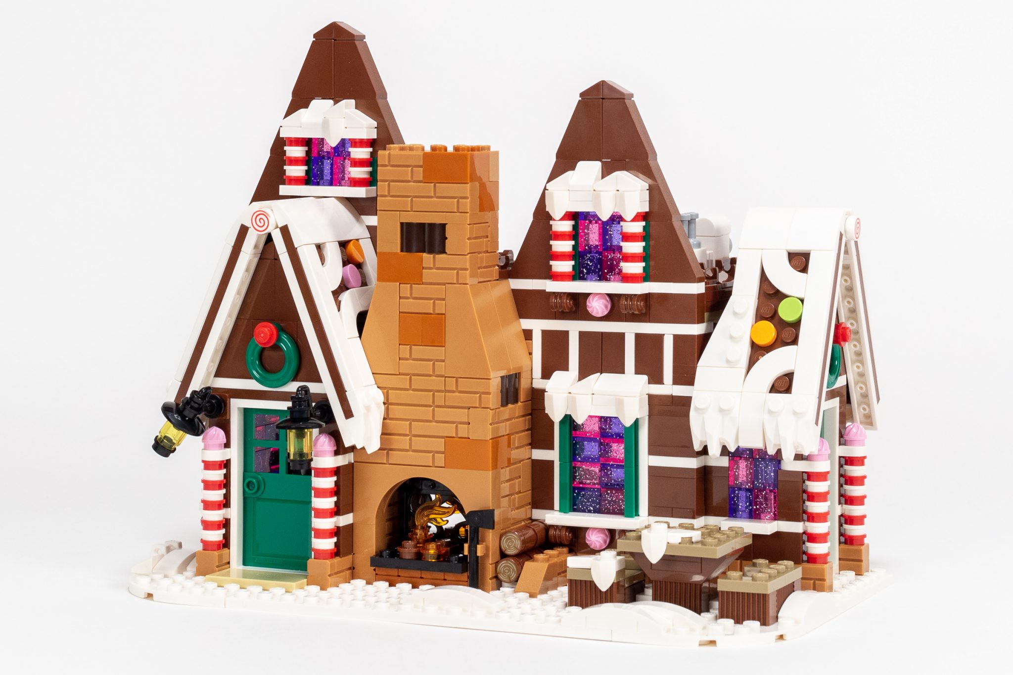 Review: #10267 Gingerbread House – BRICK ARCHITECT