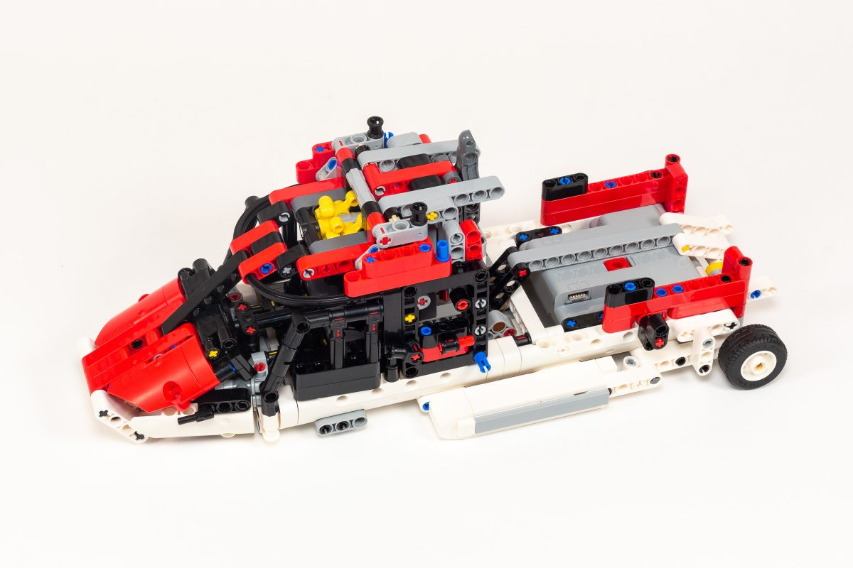 Review: LEGO Technic #42145 Airbus H175 Rescue Helicopter - BRICK ARCHITECT