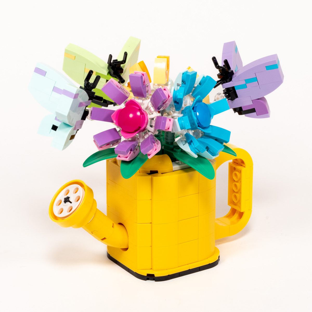 Review: #31149 Flowers in Watering Can & #31150 Wild Safari Animals ...