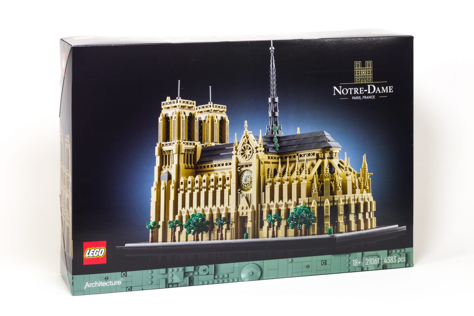 Review: #21061 Notre Dame (LEGO Architecture) - BRICK ARCHITECT