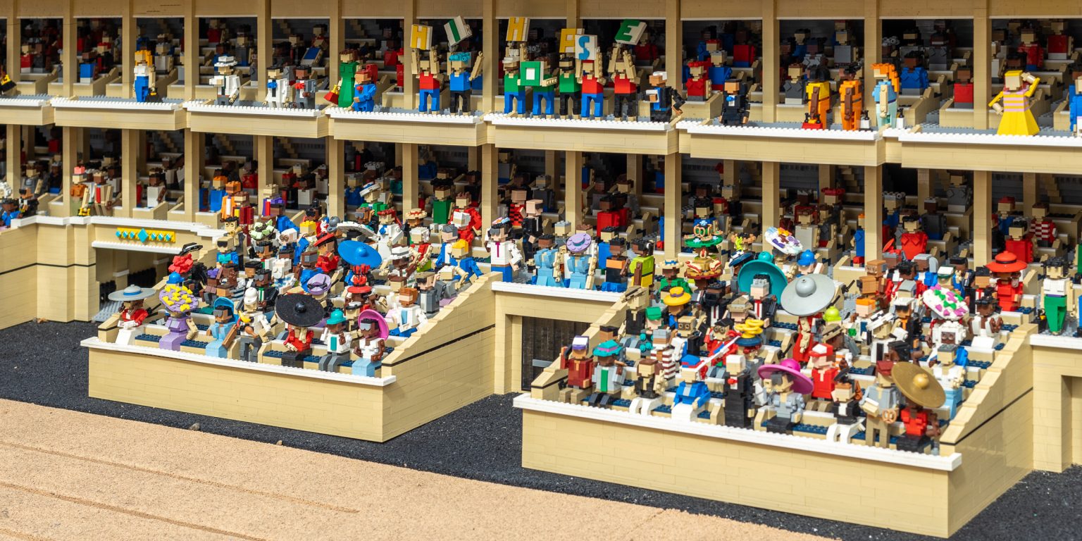 Interview: LEGOLAND California with Master Model Builder PJ Catalano ...