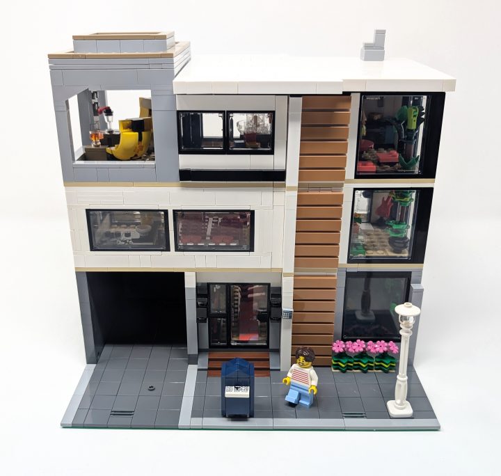 Getting Started: MOC’ing the LEGO Modular Building Standard – BRICK ...